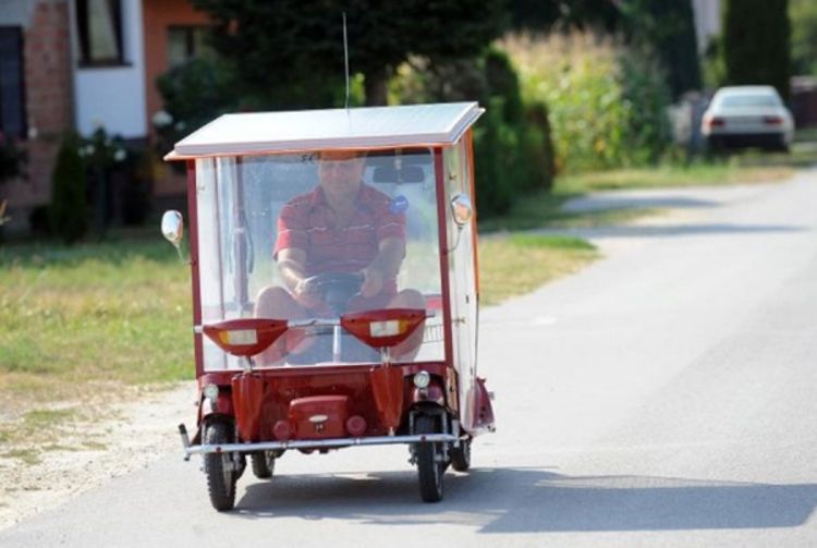 Za 10.000 kuna napravio auto na solarni pogon