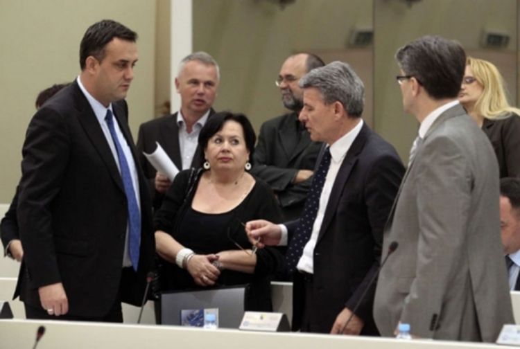 Plate poslanika BiH najveće u Evropi