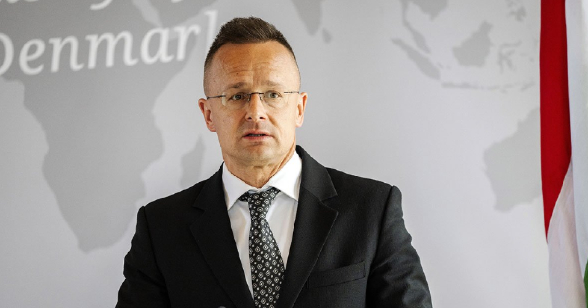 Sijarto: Zelenski gubi razum