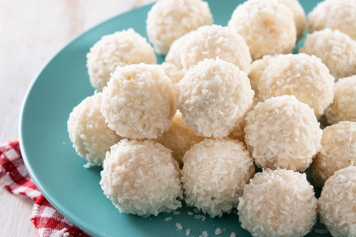 Recept za posne rafaelo kuglice će vas oboriti s nogu